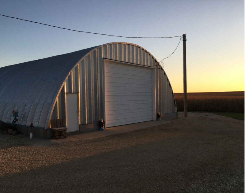What is a Quonset Hut, Nissen Hut vs Quonset Hut